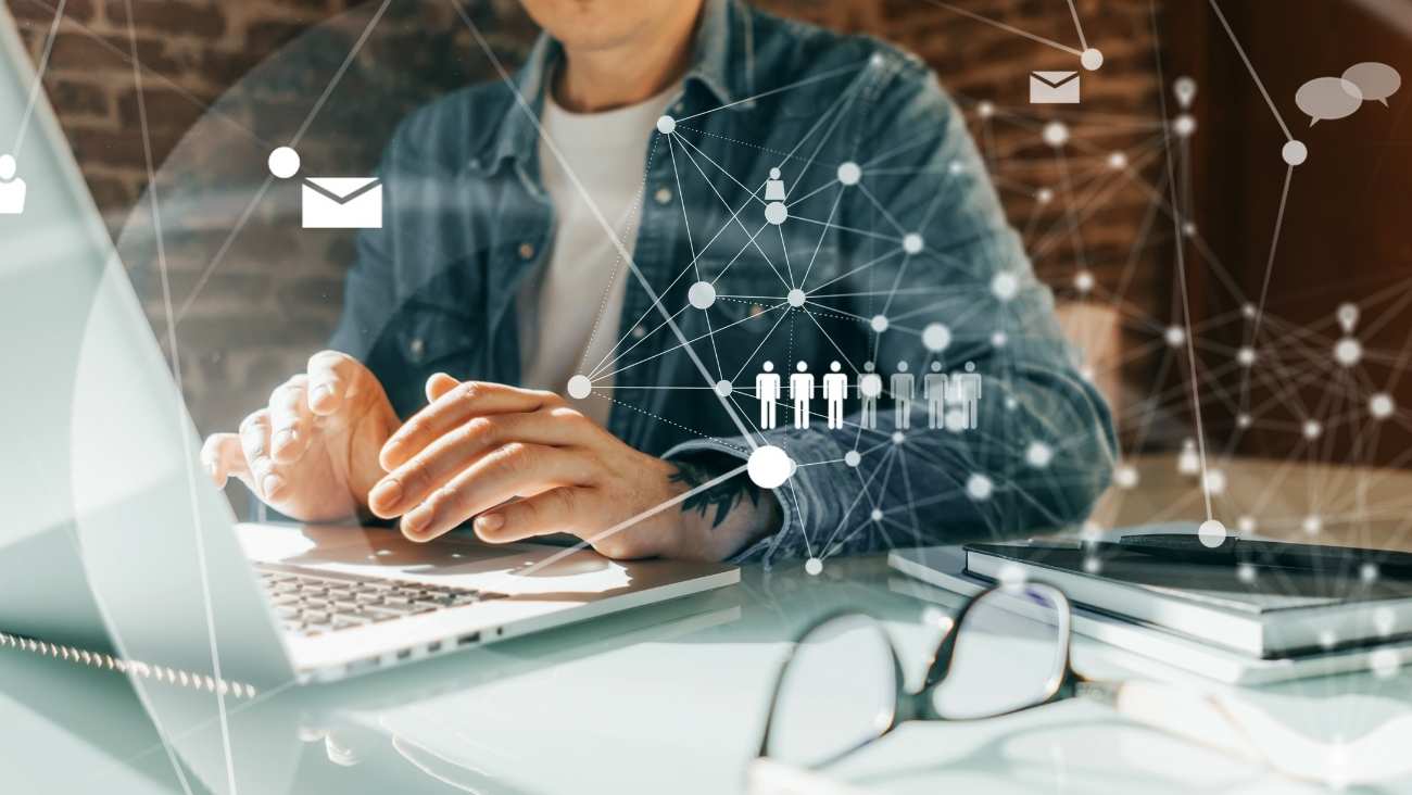 Best practices in building a hybrid workspace