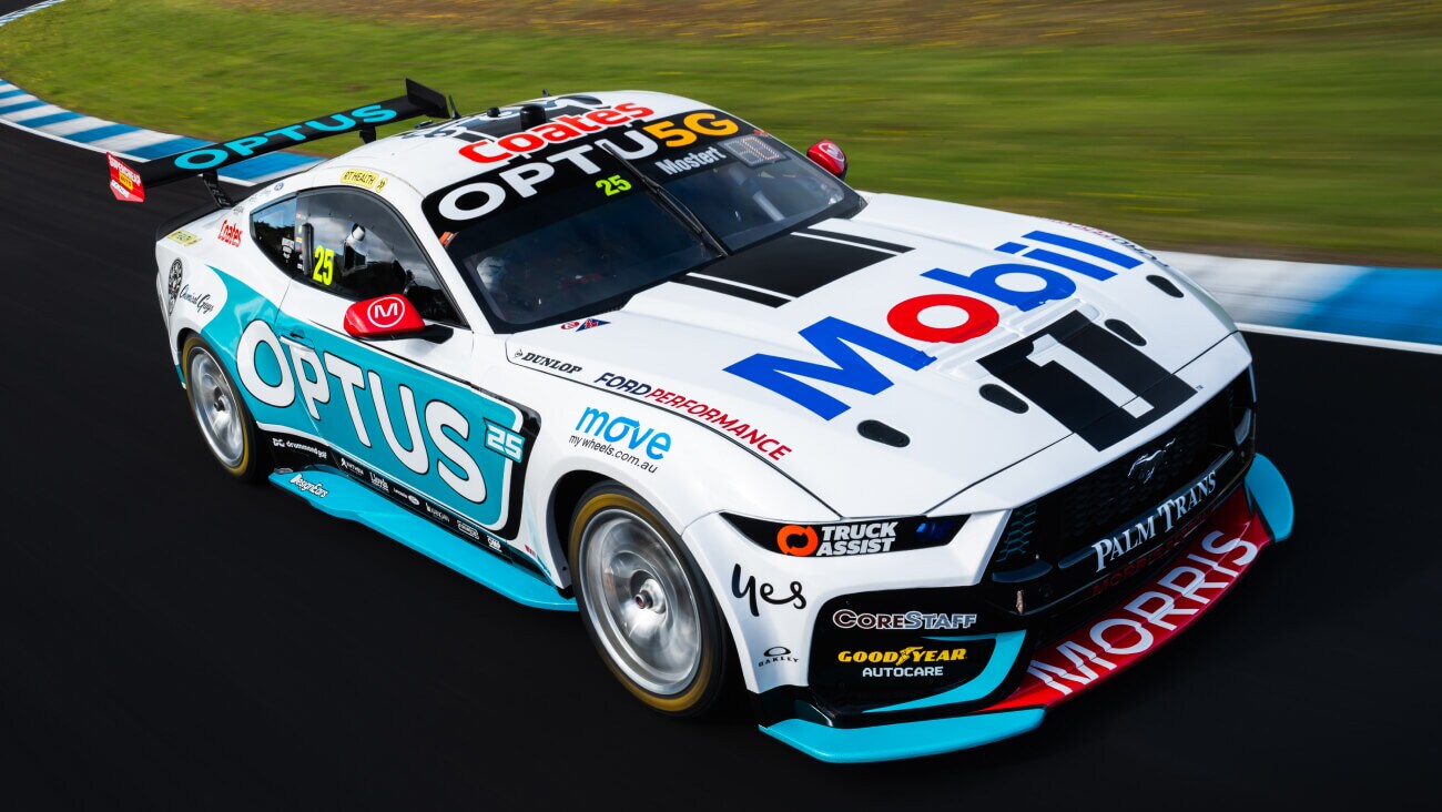 Sneak peek inside the Mobil 1 Optus Racing rocket | Optus